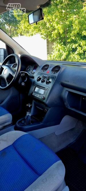 Volkswagen Caddy 2005 in Kaunas, with an engine capacity of 1.90 L and mileage of 382 thousand km for 1650 €, photo 6 on AUTOMOTO.COM.LV