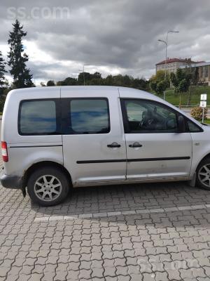 Фольксваген Кадди 2005 в Рига, объемом двигателя 2.00 л и пробегом 435 тыс. км за 800 €, фото 3 на AUTOMOTO.COM.LV