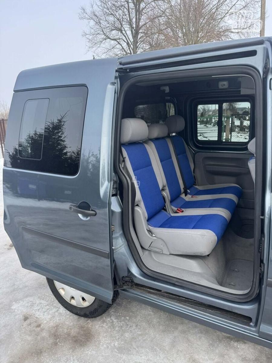 Volkswagen Caddy 2006 Vilkaviškis, ar dzinēja tilpumu 1.90 L un nobraukumu 261 tūkst. km par 3850 €, foto 8 vietnē AUTOMOTO.COM.LV