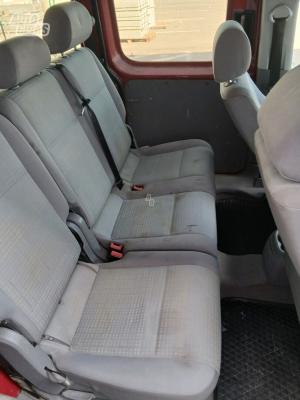 Volkswagen Caddy 2006 in Jonava, with an engine capacity of 1.90 L and mileage of 310 thousand km for 1850 €, photo 9 on AUTOMOTO.COM.LV