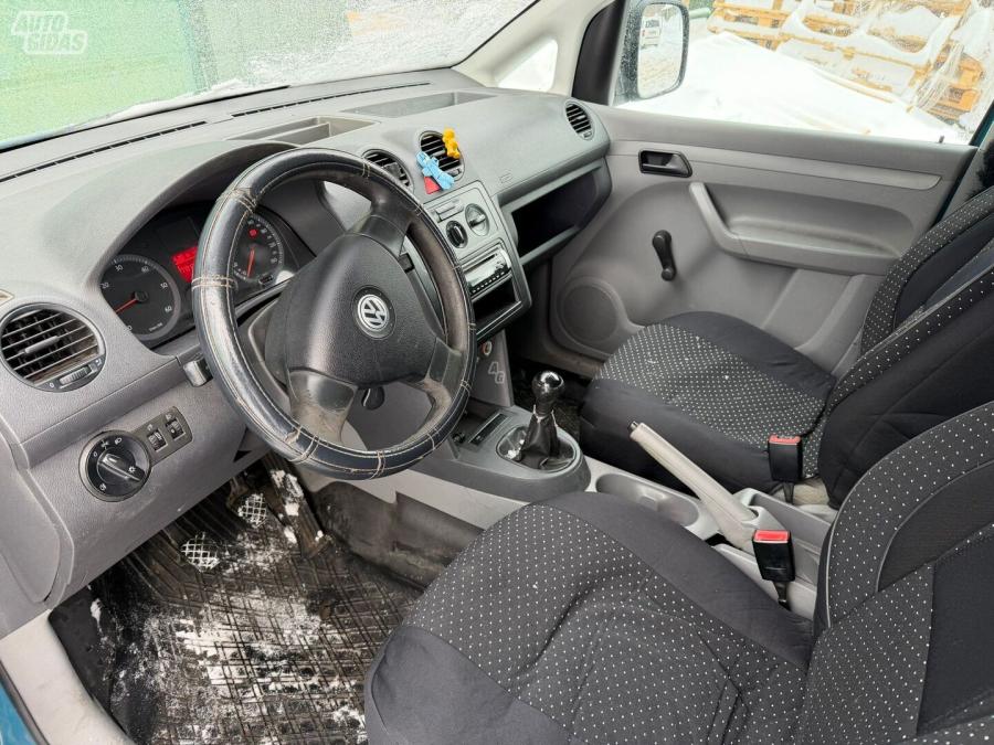 Volkswagen Caddy 2007 in Klaipeda, with an engine capacity of 2.00 L and mileage of 278 thousand km for 1400 €, photo 3 on AUTOMOTO.COM.LV