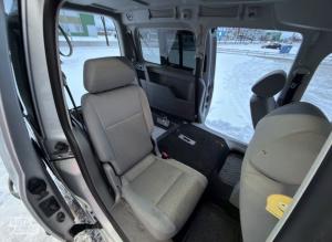 Volkswagen Caddy 2008 in Siauliai, with an engine capacity of 1.90 L and mileage of 290 thousand km for 2050 €, photo 12 on AUTOMOTO.COM.LV