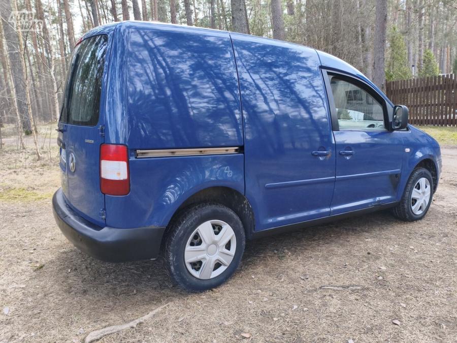 Volkswagen Caddy 2008 in Vilnius, with an engine capacity of 2.00 L and mileage of 215 thousand km for 995 €, photo 4 on AUTOMOTO.COM.LV