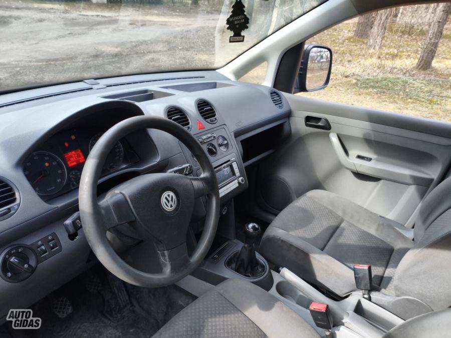 Volkswagen Caddy 2008 in Vilnius, with an engine capacity of 2.00 L and mileage of 215 thousand km for 995 €, photo 8 on AUTOMOTO.COM.LV