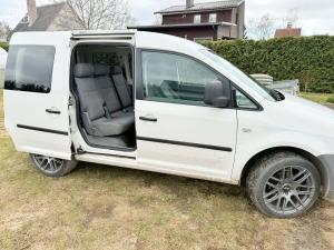 Volkswagen Caddy 2008 Ukmergė, ar dzinēja tilpumu 1.90 L un nobraukumu 348 tūkst. km par 3300 €, foto 4 vietnē AUTOMOTO.COM.LV