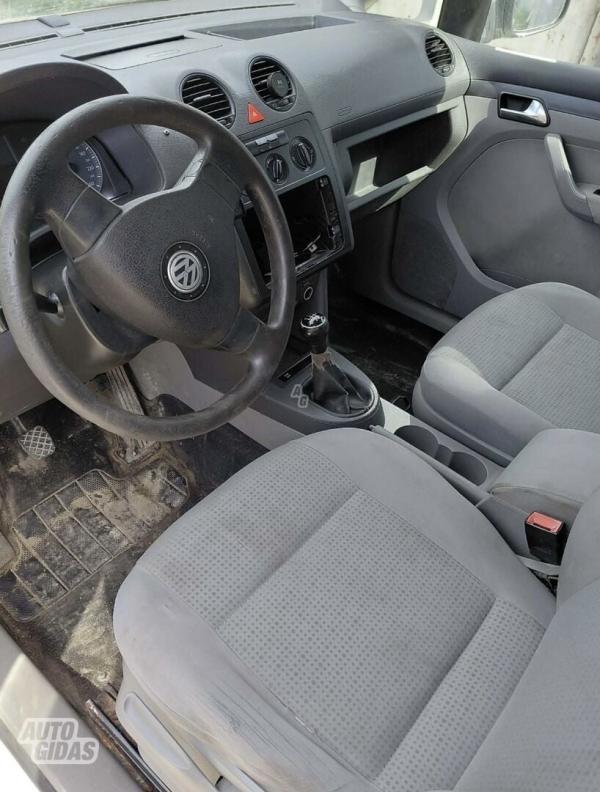 Volkswagen Caddy 2008 in Siauliai, with an engine capacity of 1.90 L and mileage of 40 thousand km for 899 €, photo 4 on AUTOMOTO.COM.LV
