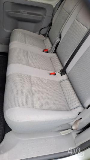 Volkswagen Caddy 2008 in Vilnius, with an engine capacity of 1.90 L and mileage of 313 thousand km for 4950 €, photo 15 on AUTOMOTO.COM.LV