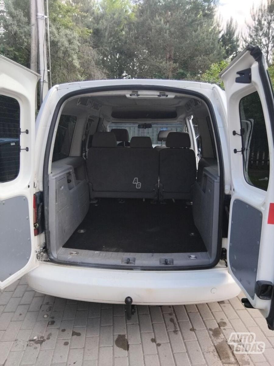 Volkswagen Caddy 2008 in Vilnius, with an engine capacity of 2.00 L and mileage of 355 thousand km for 3850 €, photo 5 on AUTOMOTO.COM.LV