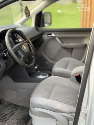 Volkswagen Caddy 2008 in Vilnius, with an engine capacity of 1.90 L and mileage of 286 thousand km for 4400 €, photo 17 on AUTOMOTO.COM.LV