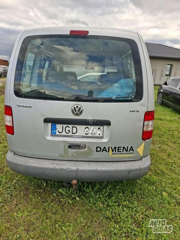Volkswagen Caddy 2008 Panevēža, ar dzinēja tilpumu 1.90 L un nobraukumu 380 tūkst. km par 1300 €, foto 3 vietnē AUTOMOTO.COM.LV