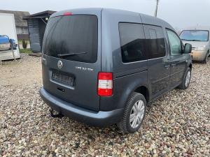 Volkswagen Caddy 2009 in Marijampole, with an engine capacity of 2.00 L and mileage of 220 thousand km for 4100 €, photo 4 on AUTOMOTO.COM.LV