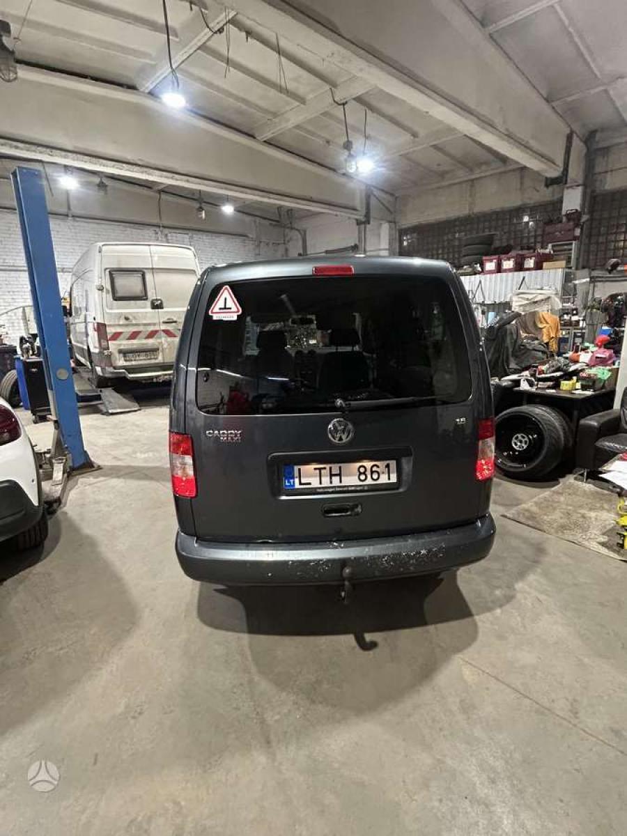 Volkswagen Caddy 2009 in Vilnius, with an engine capacity of 1.60 L and mileage of 310 thousand km for 4150 €, photo 10 on AUTOMOTO.COM.LV
