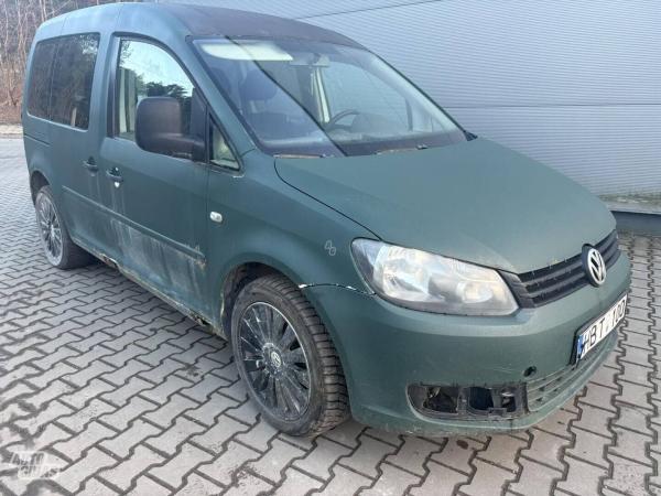 Volkswagen Caddy 2010 Kauņa, ar dzinēja tilpumu 1.60 L un nobraukumu 750 tūkst. km par 1100 €, foto 4 vietnē AUTOMOTO.COM.LV