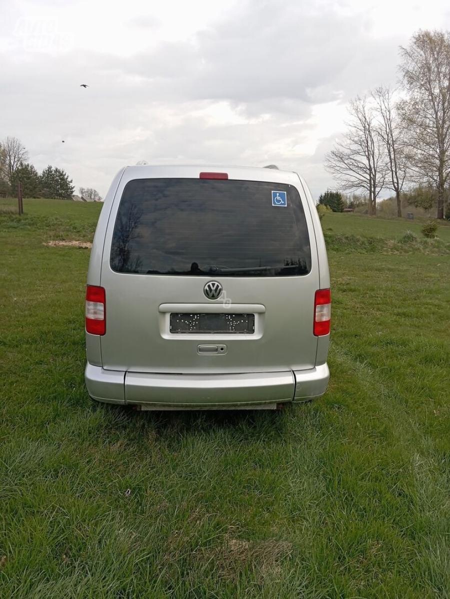 Volkswagen Caddy 2010 in Kelme, with an engine capacity of 1.90 L and mileage of 315 thousand km for 5300 €, photo 4 on AUTOMOTO.COM.LV