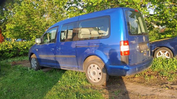 Volkswagen Caddy 2010 in Vilnius, with an engine capacity of 1.90 L and mileage of 306 thousand km for 4350 €, photo 7 on AUTOMOTO.COM.LV