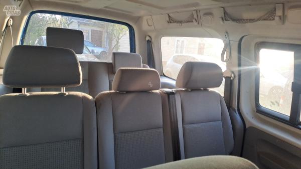 Volkswagen Caddy 2010 in Vilnius, with an engine capacity of 1.90 L and mileage of 306 thousand km for 4350 €, photo 9 on AUTOMOTO.COM.LV
