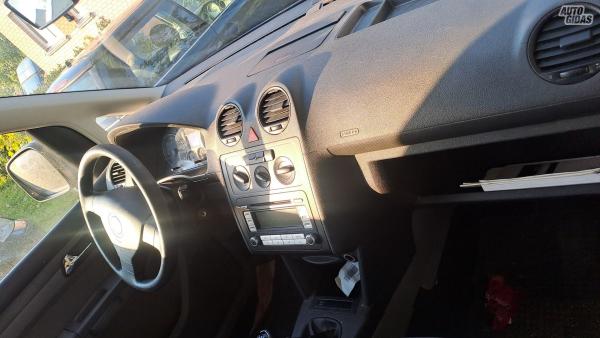 Volkswagen Caddy 2010 in Vilnius, with an engine capacity of 1.90 L and mileage of 306 thousand km for 4350 €, photo 10 on AUTOMOTO.COM.LV