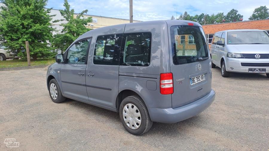 Volkswagen Caddy 2010 Viļņa, ar dzinēja tilpumu 1.60 L un nobraukumu 317 tūkst. km par 4850 €, foto 9 vietnē AUTOMOTO.COM.LV