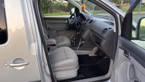 Volkswagen Caddy 2010 in Moletai, with an engine capacity of 1.90 L and mileage of 379 thousand km for 3500 €, photo 11 on AUTOMOTO.COM.LV