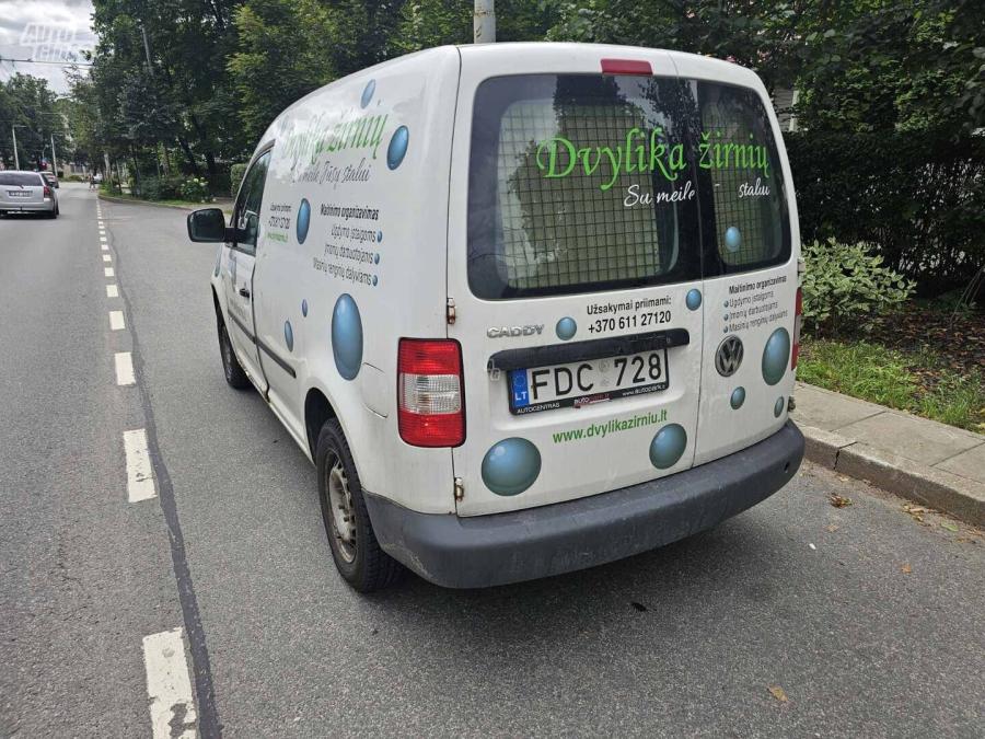 Volkswagen Caddy 2010 Viļņa, ar dzinēja tilpumu 2.00 L un nobraukumu 170 tūkst. km par 2500 €, foto 5 vietnē AUTOMOTO.COM.LV