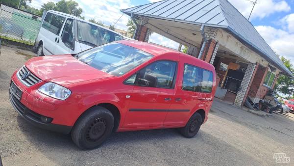 Volkswagen Caddy 2010 Viļņa, ar dzinēja tilpumu 1.40 L un nobraukumu 275 tūkst. km par 2150 €, foto 4 vietnē AUTOMOTO.COM.LV