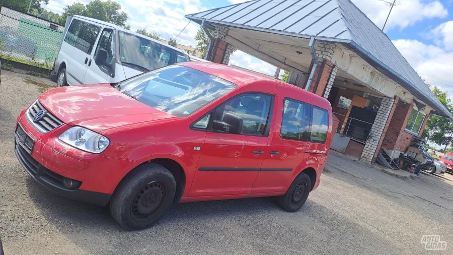 Volkswagen Caddy 2010 in Vilnius, with an engine capacity of 1.40 L and mileage of 275 thousand km for 2450 €, photo 5 on AUTOMOTO.COM.LV