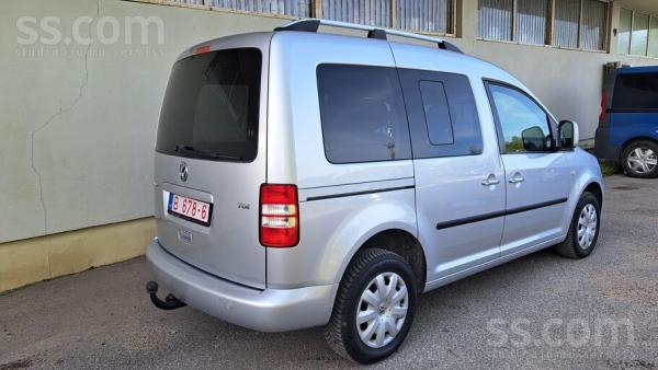 Volkswagen Caddy 2011 Ogre, ar dzinēja tilpumu 1.60 L un nobraukumu 168 tūkst. km par 6999 €, foto 4 vietnē AUTOMOTO.COM.LV