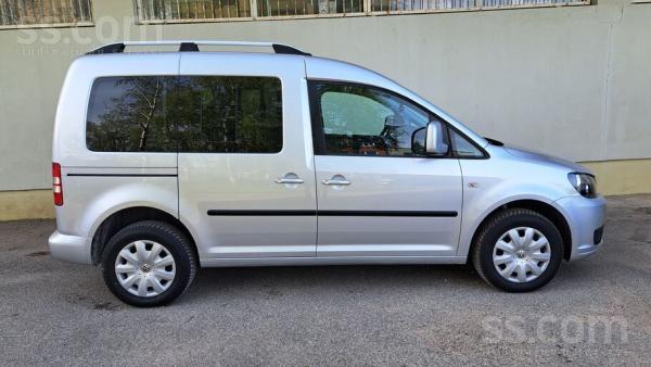 Volkswagen Caddy 2011 Ogre, ar dzinēja tilpumu 1.60 L un nobraukumu 168 tūkst. km par 6999 €, foto 6 vietnē AUTOMOTO.COM.LV