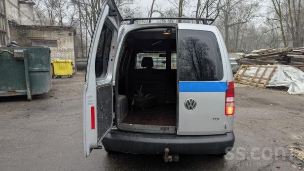 Volkswagen Caddy 2011 Rīga, ar dzinēja tilpumu 1.60 L un nobraukumu 360 tūkst. km par 2950 €, foto 7 vietnē AUTOMOTO.COM.LV