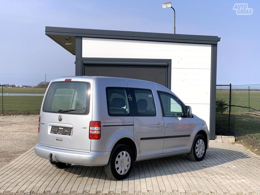 Volkswagen Caddy 2011 in Kaunas, with an engine capacity of 1.60 L and mileage of 246 thousand km for 5799 €, photo 5 on AUTOMOTO.COM.LV