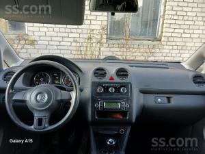 Фольксваген Кадди 2011 в Елгава, объемом двигателя 1.60 л и пробегом 346 тыс. км за 4400 €, фото 5 на AUTOMOTO.COM.LV