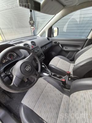 Volkswagen Caddy 2011 in Riga, with an engine capacity of 1.60 L and mileage of 294 thousand km for 3200 €, photo 9 on AUTOMOTO.COM.LV