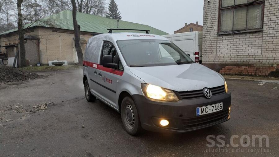 Фольксваген Кадди 2011 в Рига, объемом двигателя 1.60 л и пробегом 360 тыс. км за 2890 €, фото 1 на AUTOMOTO.COM.LV