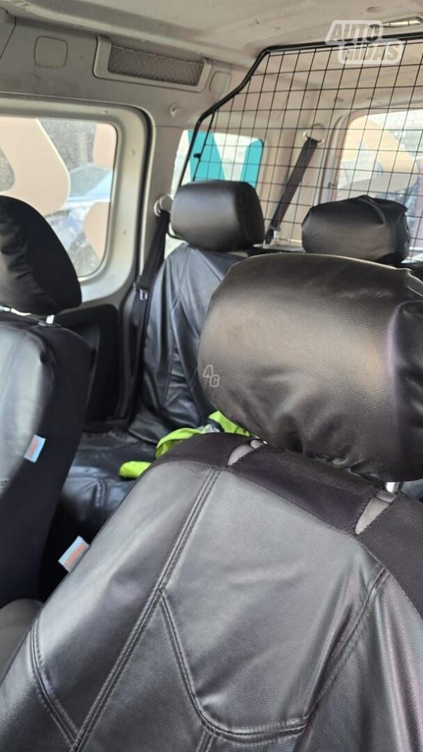 Volkswagen Caddy 2011 Šauļi, ar dzinēja tilpumu 1.60 L un nobraukumu 202 tūkst. km par 4800 €, foto 4 vietnē AUTOMOTO.COM.LV