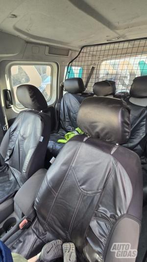 Volkswagen Caddy 2011 Šauļi, ar dzinēja tilpumu 1.60 L un nobraukumu 202 tūkst. km par 4800 €, foto 8 vietnē AUTOMOTO.COM.LV