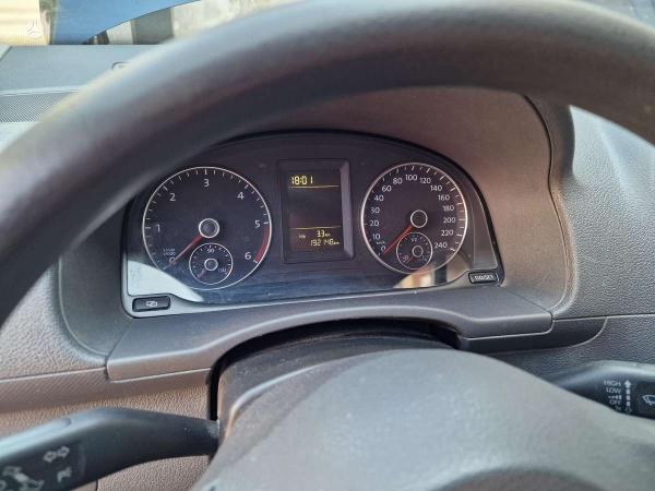 Volkswagen Caddy 2011 Viļņa, ar dzinēja tilpumu 2.00 L un nobraukumu 192 tūkst. km par 7190 €, foto 5 vietnē AUTOMOTO.COM.LV