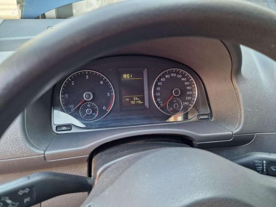 Volkswagen Caddy 2011 Viļņa, ar dzinēja tilpumu 2.00 L un nobraukumu 192 tūkst. km par 7190 €, foto 6 vietnē AUTOMOTO.COM.LV