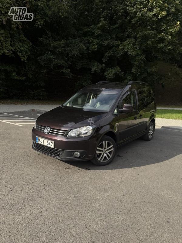 Volkswagen Caddy 2011 in Kaunas, with an engine capacity of 1.60 L and mileage of 385 thousand km for 3300 €, photo 1 on AUTOMOTO.COM.LV
