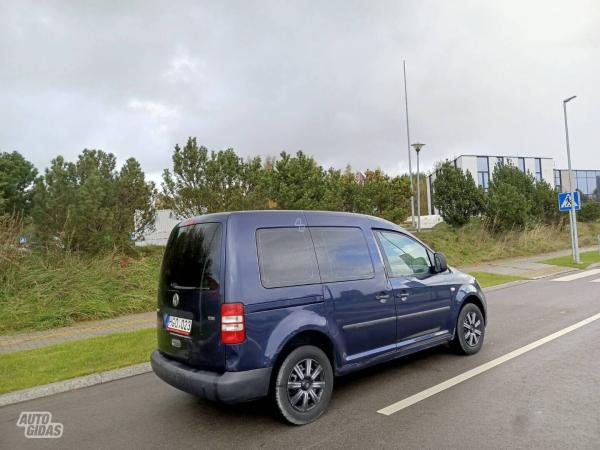 Volkswagen Caddy 2011 in Klaipeda, with an engine capacity of 1.60 L and mileage of 386 thousand km for 3200 €, photo 3 on AUTOMOTO.COM.LV