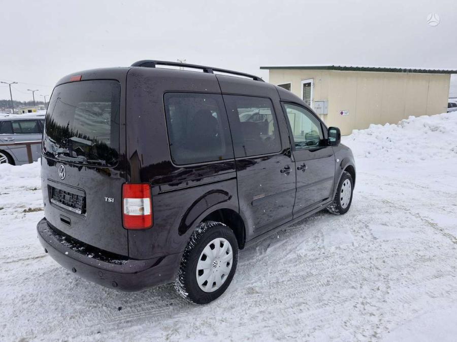 Volkswagen Caddy 2012 Viļņa, ar dzinēja tilpumu 1.20 L un nobraukumu 202 tūkst. km par 4950 €, foto 6 vietnē AUTOMOTO.COM.LV