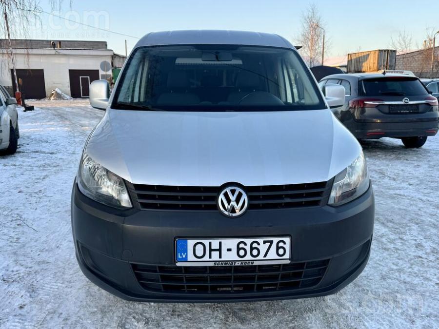 Volkswagen Caddy 2012 in Riga, with an engine capacity of 1.60 L and mileage of 0 thousand km for 4990 €, photo 21 on AUTOMOTO.COM.LV