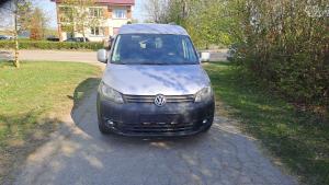 Volkswagen Caddy 2012 in Vilnius, with an engine capacity of 1.60 L and mileage of 298 thousand km for 5050 €, photo 3 on AUTOMOTO.COM.LV