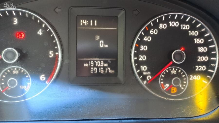 Volkswagen Caddy 2012 in Vilnius, with an engine capacity of 1.60 L and mileage of 298 thousand km for 5050 €, photo 24 on AUTOMOTO.COM.LV