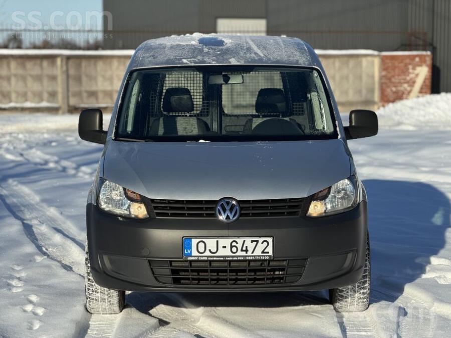 Volkswagen Caddy 2013 in Ogre, with an engine capacity of 1.60 L and mileage of 249 thousand km for 6200 €, photo 3 on AUTOMOTO.COM.LV