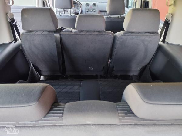 Volkswagen Caddy 2013 in Klaipeda, with an engine capacity of 1.60 L and mileage of 295 thousand km for 5950 €, photo 10 on AUTOMOTO.COM.LV