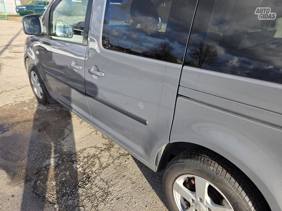 Volkswagen Caddy 2013 in Kretinga, with an engine capacity of 1.20 L and mileage of 235 thousand km for 4750 €, photo 8 on AUTOMOTO.COM.LV