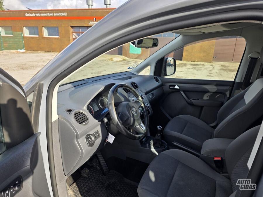 Volkswagen Caddy 2013 in Kretinga, with an engine capacity of 1.20 L and mileage of 235 thousand km for 4750 €, photo 10 on AUTOMOTO.COM.LV