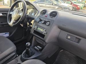 Volkswagen Caddy 2013 in Kretinga, with an engine capacity of 1.20 L and mileage of 235 thousand km for 4750 €, photo 15 on AUTOMOTO.COM.LV