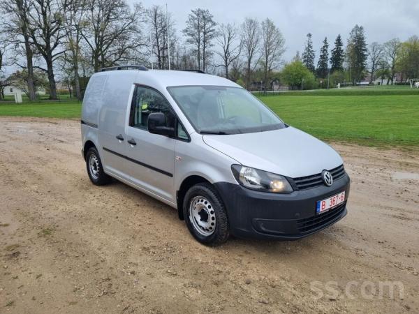 Volkswagen Caddy 2014 in Riga, with an engine capacity of 2.00 L and mileage of 203 thousand km for 6550 €, photo 4 on AUTOMOTO.COM.LV