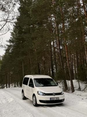 Volkswagen Caddy 2014 in Siauliai, with an engine capacity of 1.60 L and mileage of 450 thousand km for 5850 €, photo 2 on AUTOMOTO.COM.LV